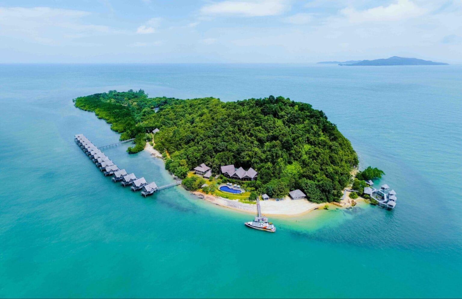 How to Plan a Short Getaway from Singapore for Couples: A Guide to ...